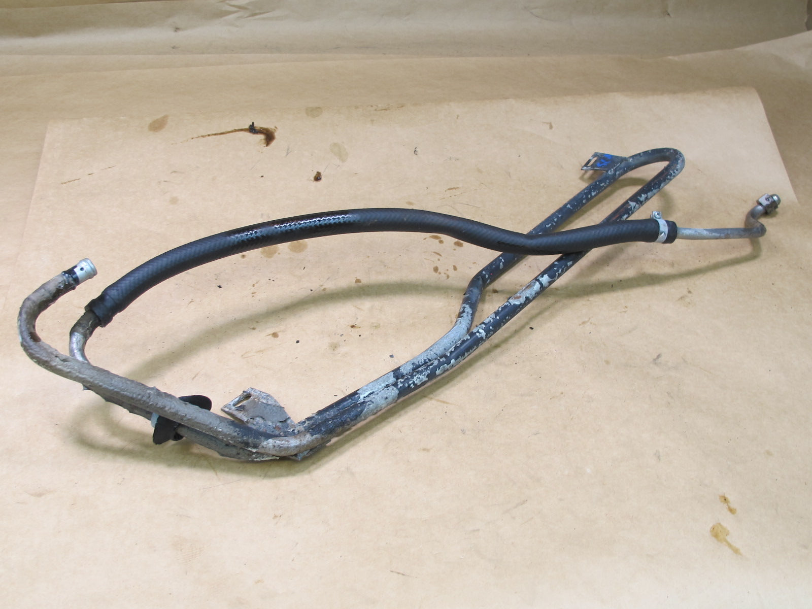 73-85 MERCEDES R107 POWER STEERING OIL COOLING HOSE PIPE LINE OEM ...