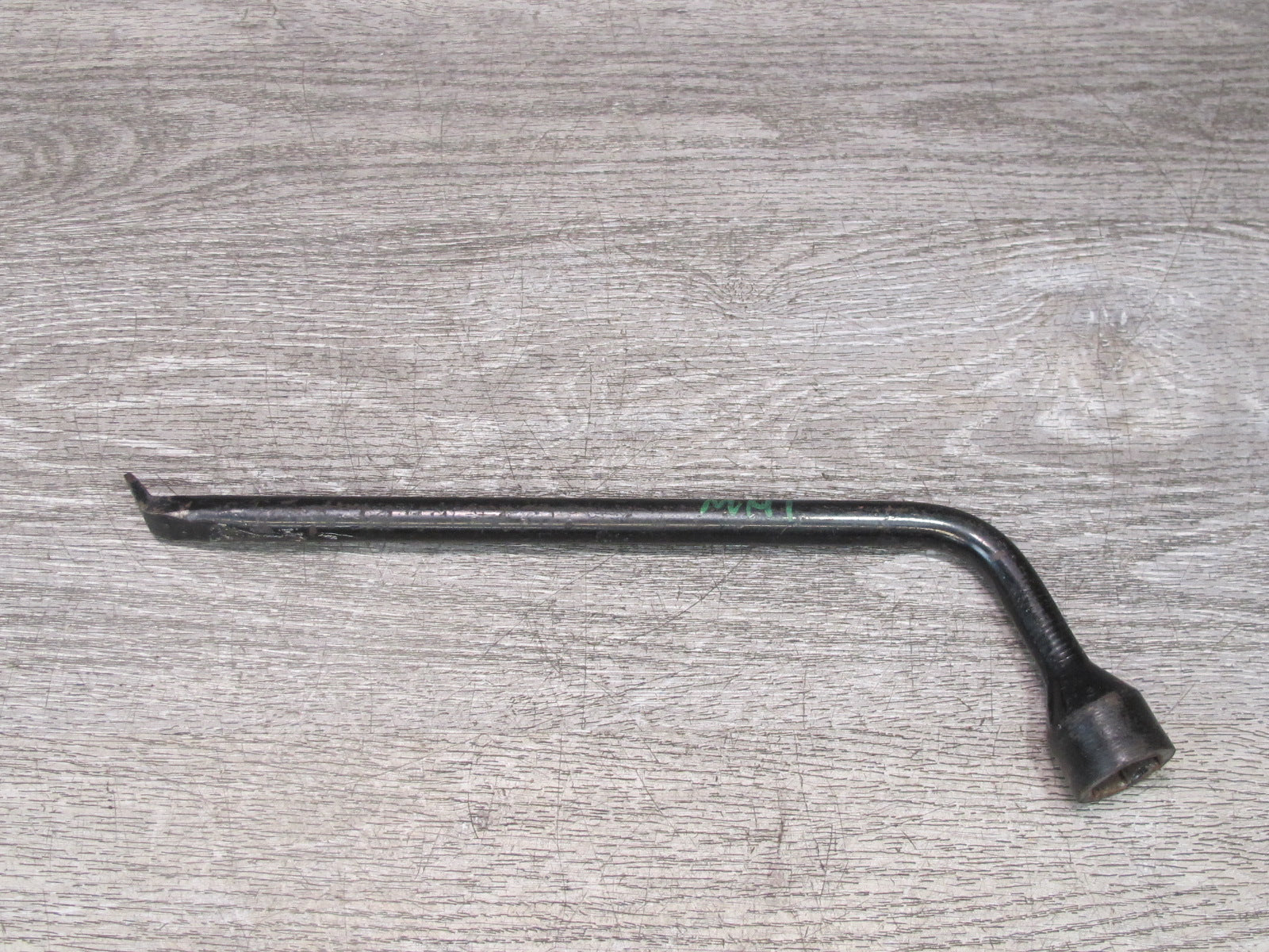 2003-2009 Hummer H2 Emergency Spare Tire Wheel LUG NUT Wrench – das77auto