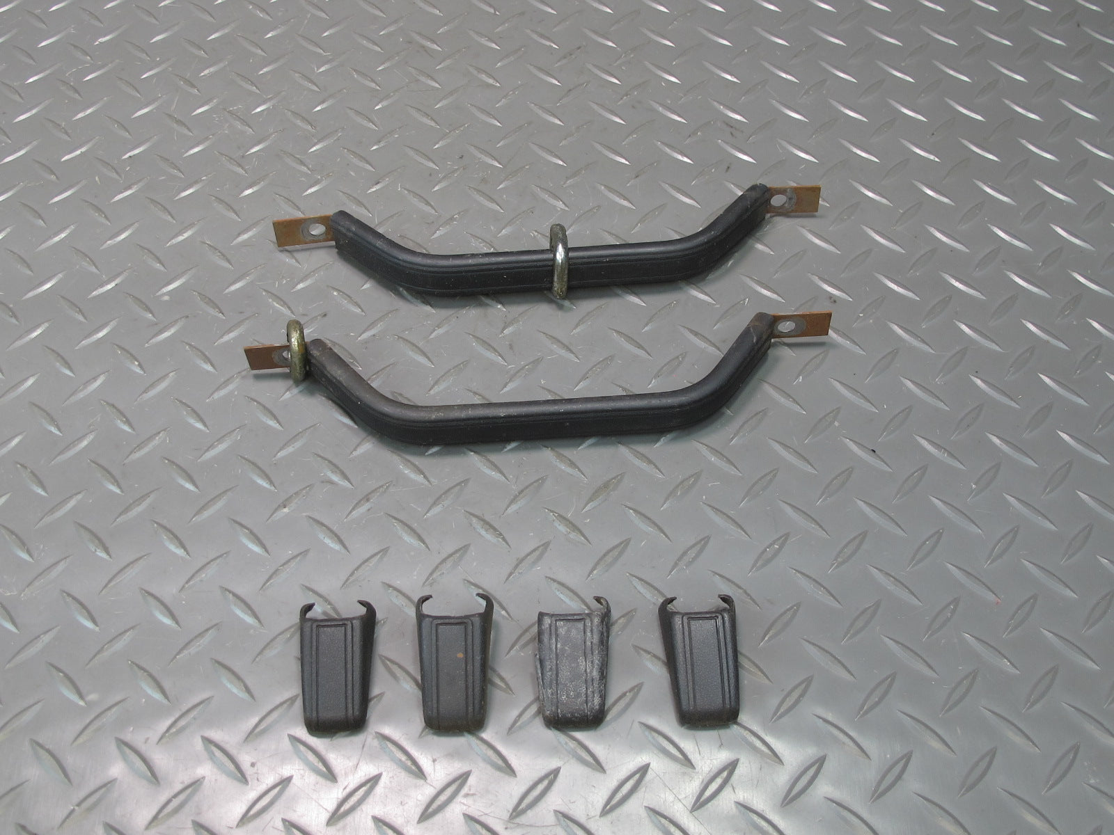75-78 Datsun S30 280Z Set of 2 Left & Right Overhead Grab Handle Set O ...