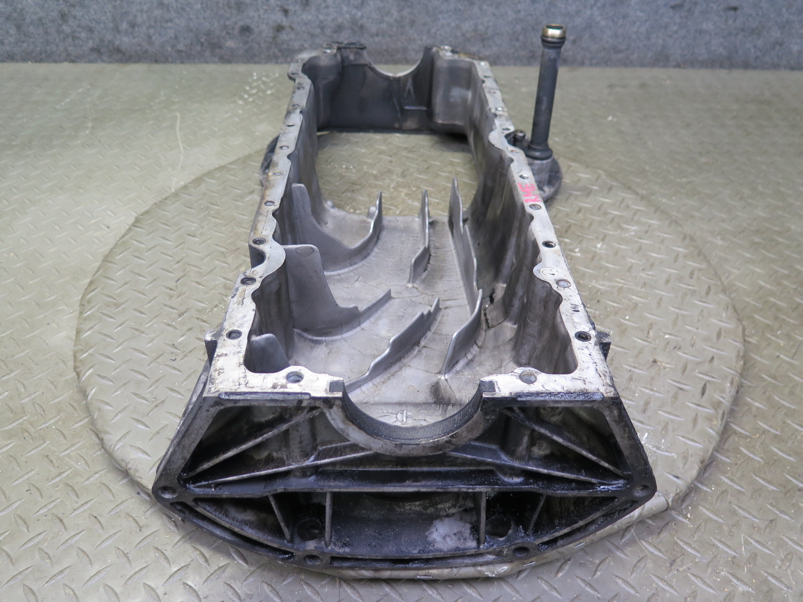 82-85 Mercedes W123 300D OM617 617.952 Diesel Engine Upper Oil Pan OEM ...