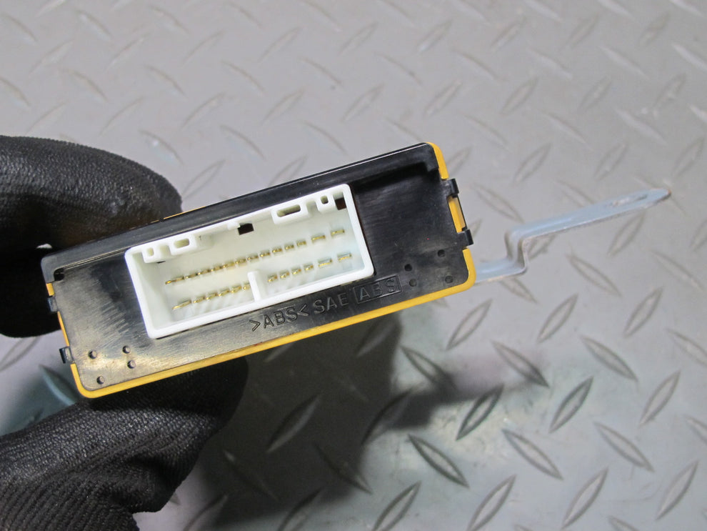 2002-2007 Lexus J100 LX470 Outer Mirror Memory Control Module 89430-60 ...