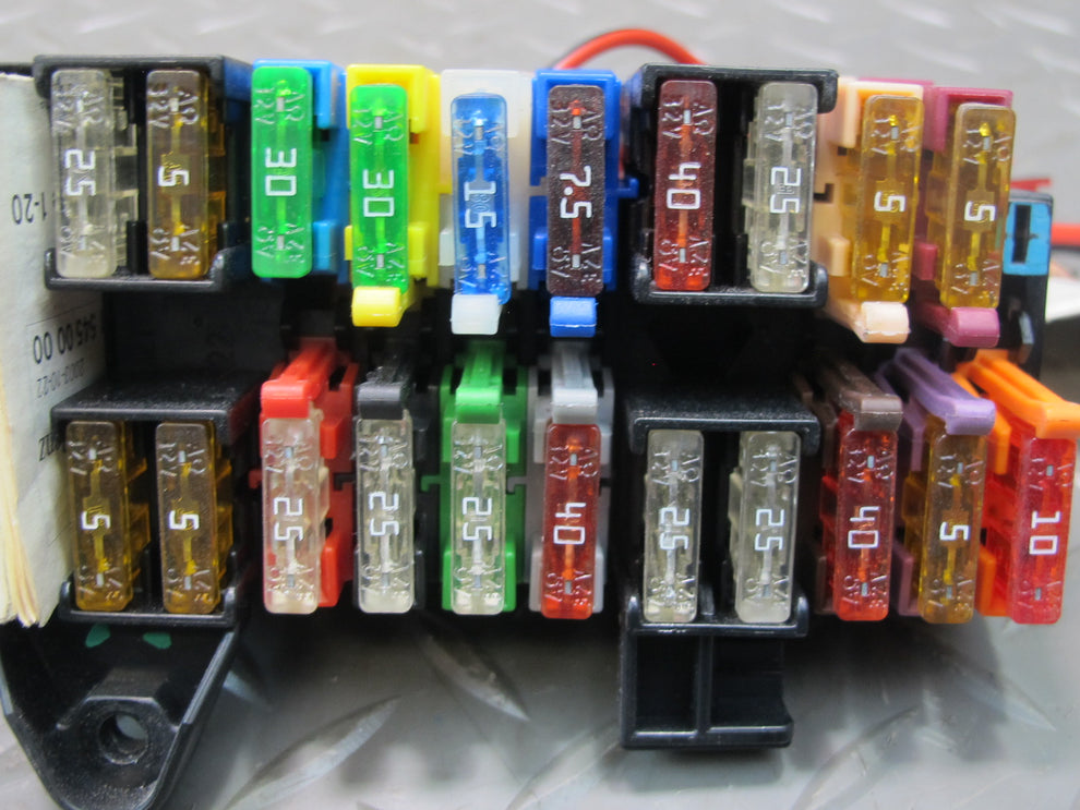 05-11 Mercedes R171 Slk-class Dash Fuse Box Module OEM – das77auto