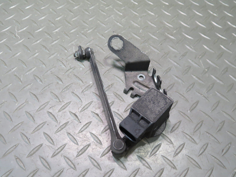1999-2004 Porsche 911 996 Rear Suspension Height Level Sensor – das77auto